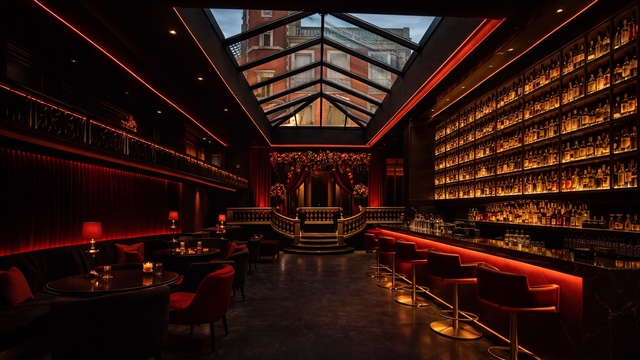 Piano-Bar ambiance luxueuse/feutrée Béziers (MARIA THERESA)