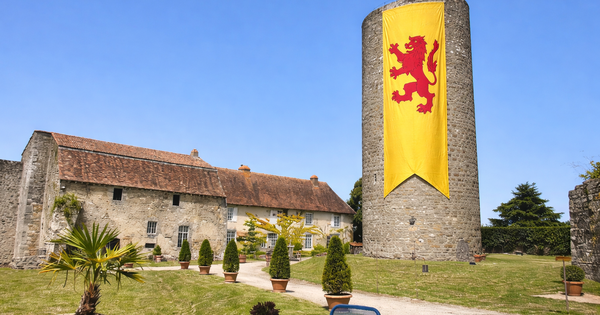 Faisons briller le Château de Châlus-Chabrol ensemble