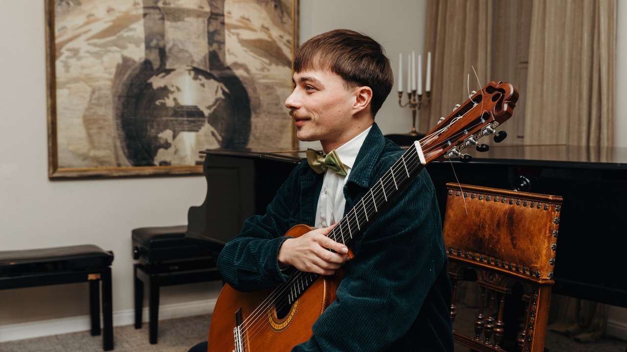 M. K. Čiurlionio muzikos gitaros albumas - Ulule