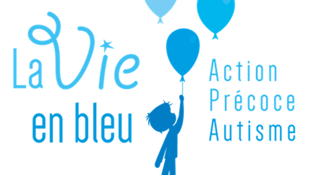 LA VIE EN BLEU