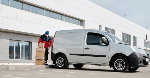 projet société de transport de marchandise leger