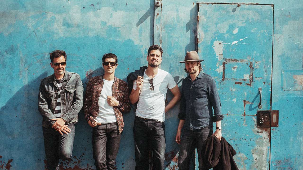 THE FREAKY BUDS - PREMIER ALBUM