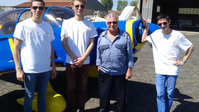 TEAM LEADER REVEL AEROBATICS