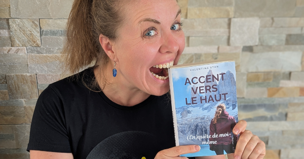 Accent vers le haut - (en)quête de moi-même