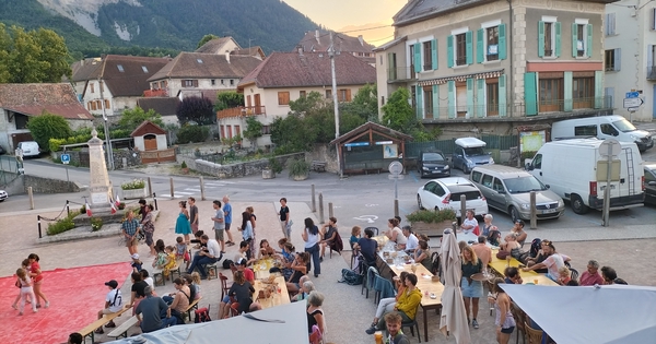 Soutien au Bistrot de la Place de Clelles