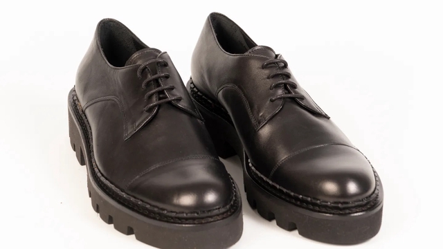 MENZO Chaussures exceptionnelles pour des gens exceptionnels
