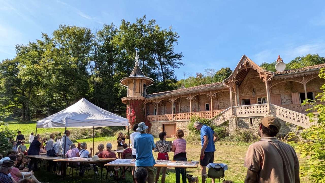 "Château de Montaigre" Monument historique en péril 71260