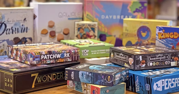PlaySmart : découvrez le meilleur des jeux de société