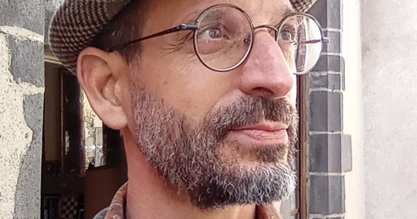 Cadeau 50ème anniv d'Amit : financer Traduction Roman