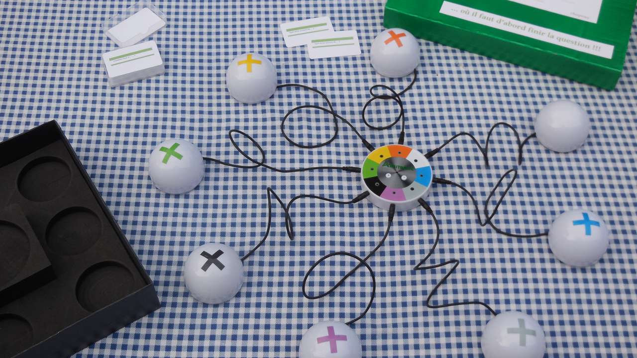 Une vrai boite pour ce jeu ! - Ulule