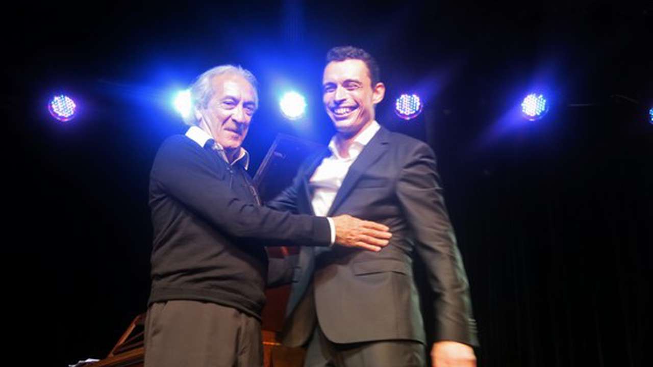 ARNAUD ASKOY - Album "AIME-TOI" - Ulule