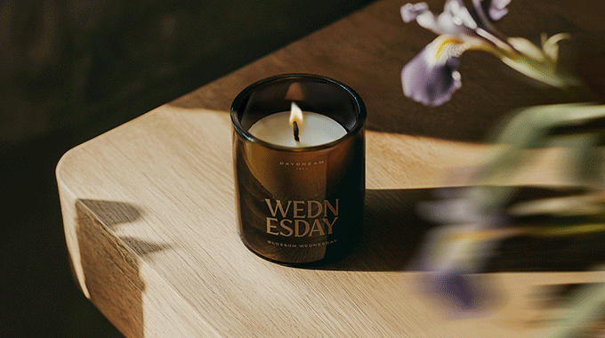 Daydream 1820 - Reinvent Your Daily Scent Rituals