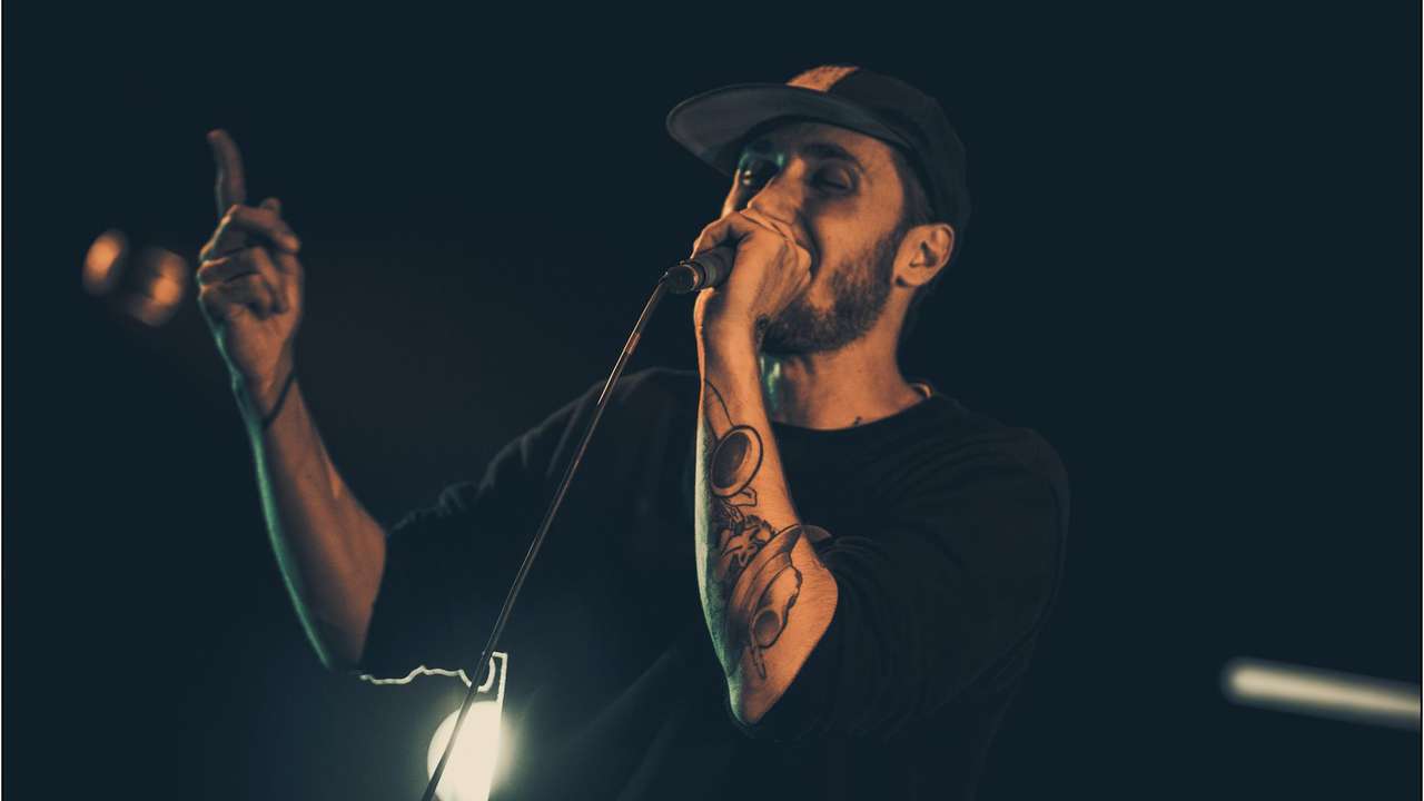 Kal Speredia - Premier album