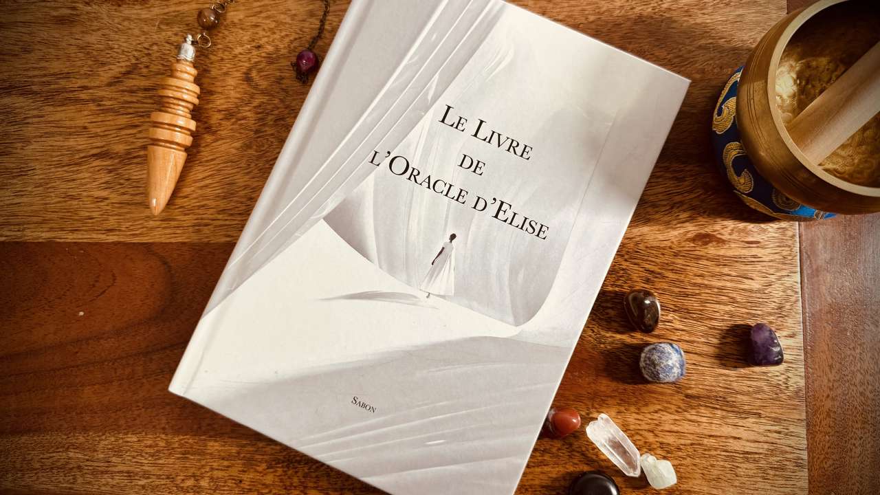 LIVRE DE L'ORACLE D'ELISE