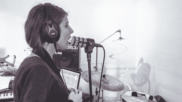 Aidez Ellie Meriz à publier son premier EP studio! - Ulule
