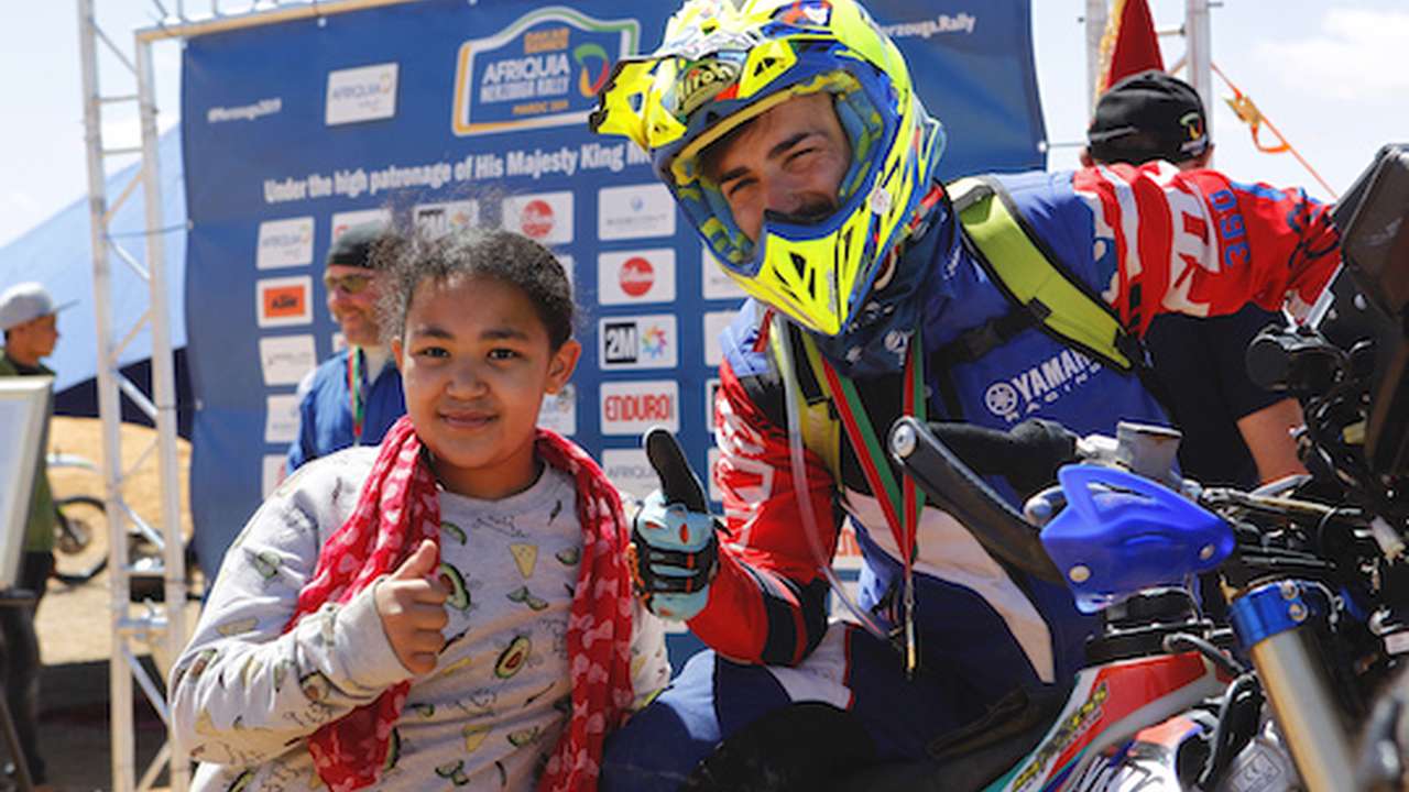 8000 km pour des sourires d'enfants