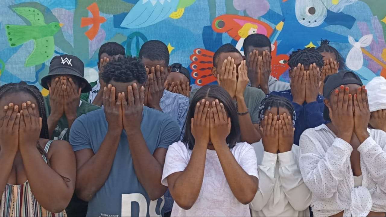 UN NOËL POUR LES MINEUR.E.S EXILÉ.E.S