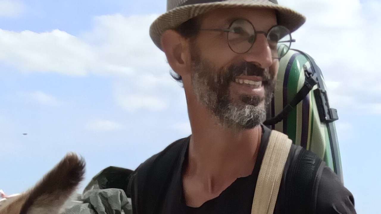 Cadeau 50ème anniv d'Amit : financer Traduction Roman