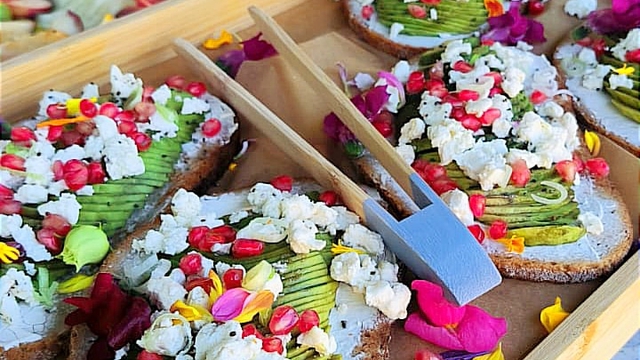 Mango & Kako - brunch- grazing table - pâtisserie