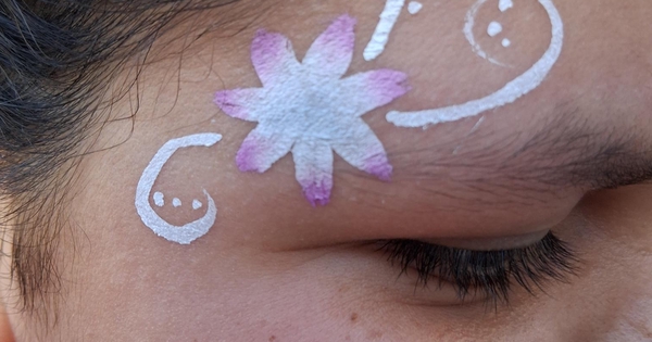 Face painting