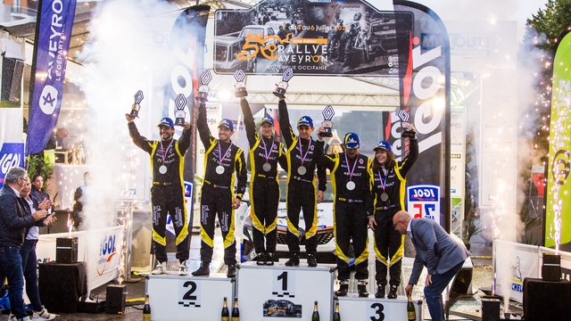 Une 1ère victoire belge en Clio Trophy France ? Aidez-nous