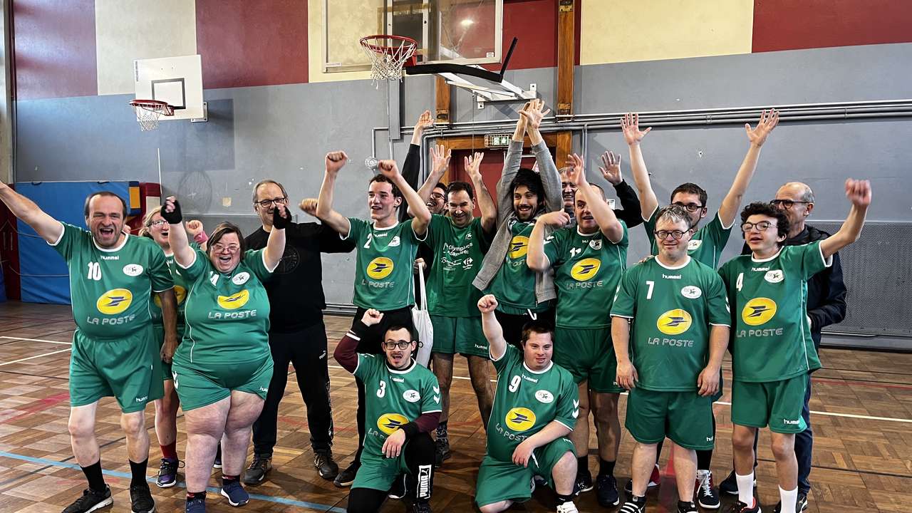 Film - Les Etoiles Adaptées, section de sportifs singuliers - Ulule