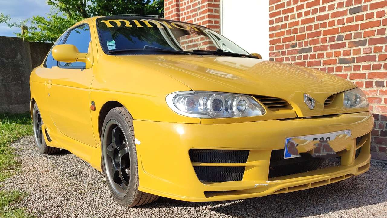 The Yellow Car