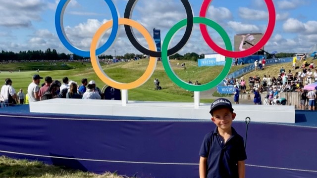 Aidez Roman, golfeur de 6 ans à devenir Champion du monde! - Ulule