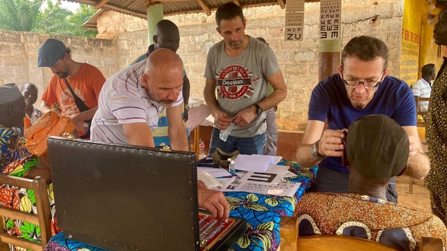 Mission So Med de dépistage visuel au Burundi