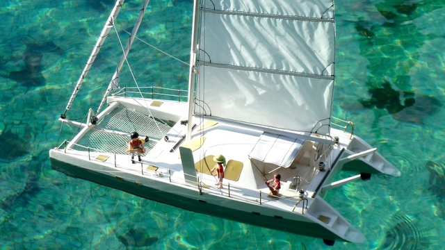 ⛵ D'atoll en Atom ⛵
