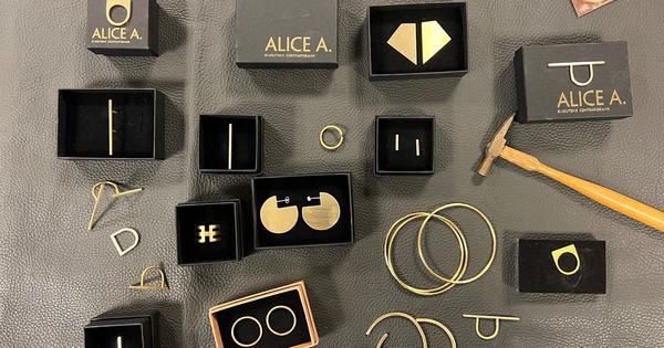 Aidons Alice à relancer son atelier de bijouterie 💫