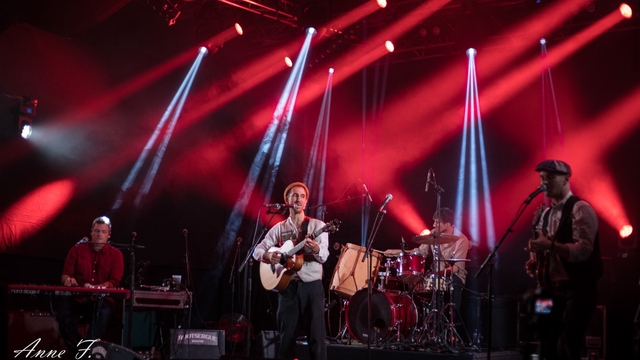 Album "Tout est en équilibre"