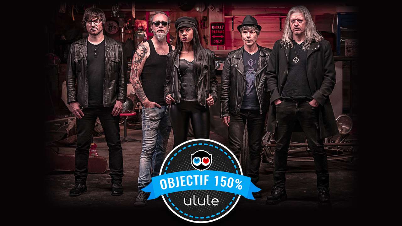 RED BEANS & PEPPER SAUCE